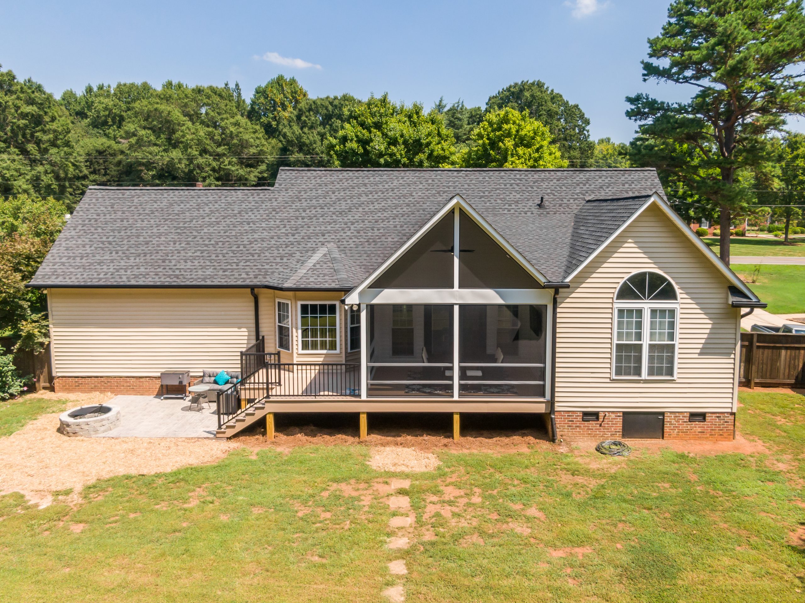 Project 2107 - Wollman Brothers Decks & Porches